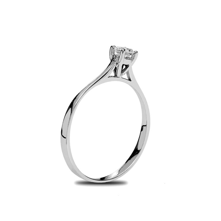 Anillo De Compromiso Alev | Exclusivo De Sappheiros